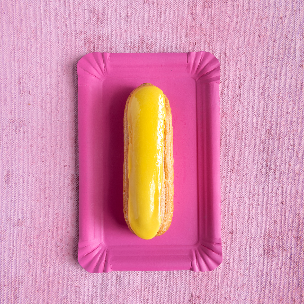 Eclair Mangue et Fruit de la passion | Brandteiggebäck mit Mango ...